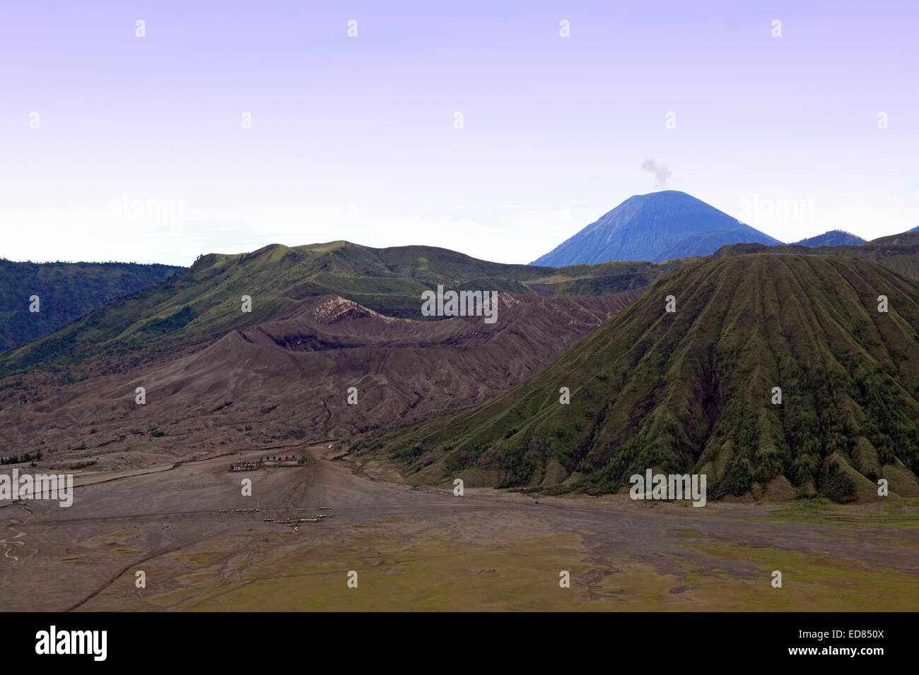 Indonesia collapse hi-res stock photography and images - Alamy