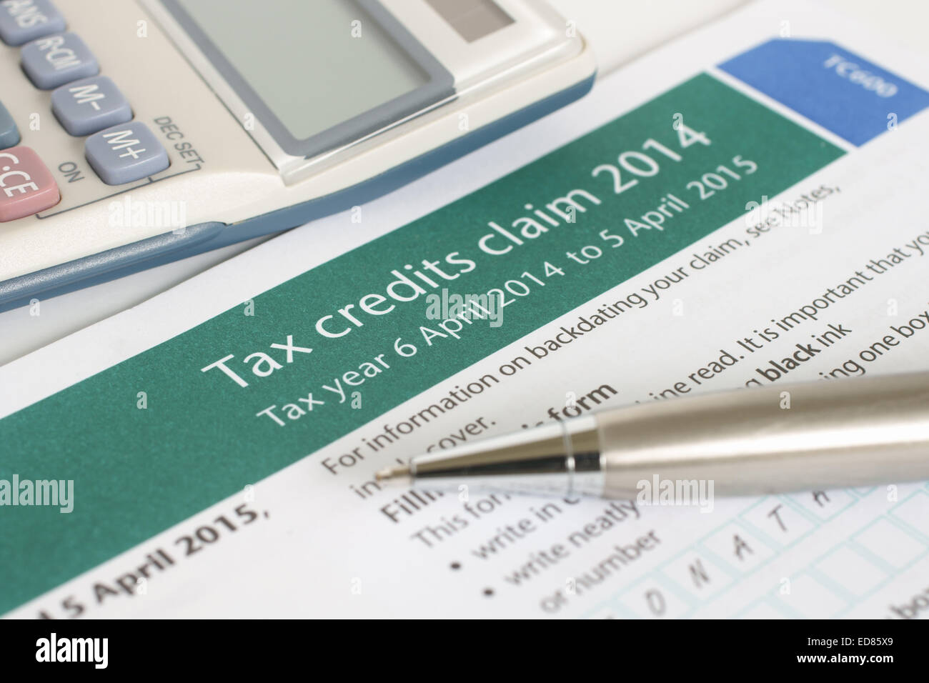 Completing a British working tax credit application form (TC600 ...