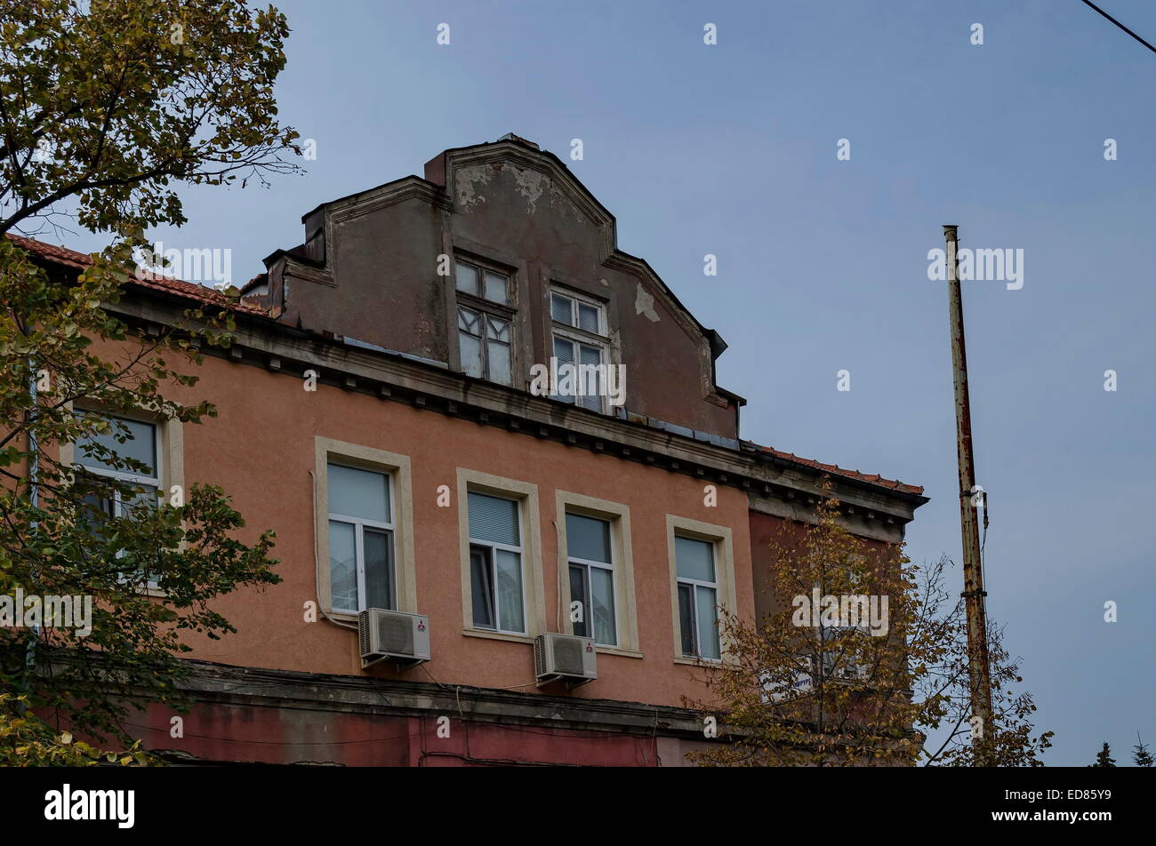 Building architecture facade hi-res stock photography and images - Alamy