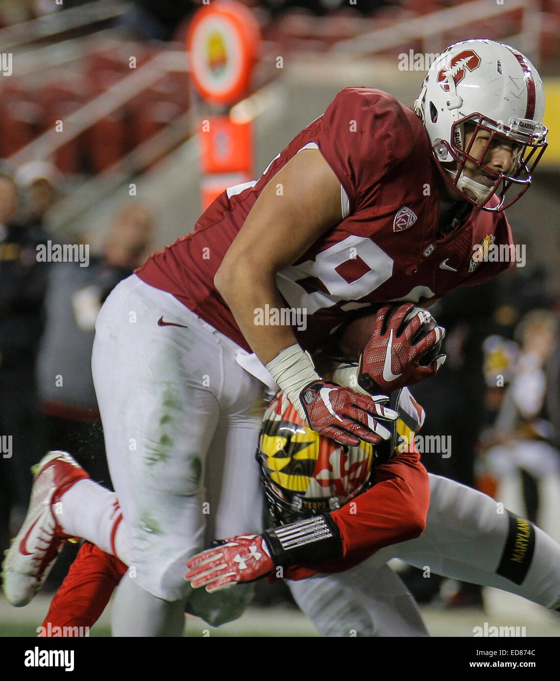 Santa Clara USA CA. 30th Dec, 2014. Stanford TE # 84 Austin Hooper make ...