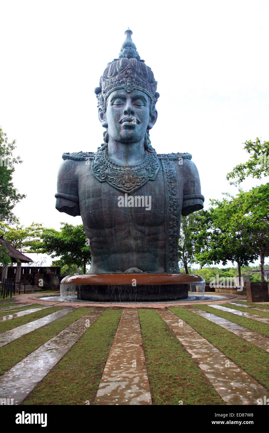 Garuda wisnu kencana statue hi-res stock photography and images - Alamy