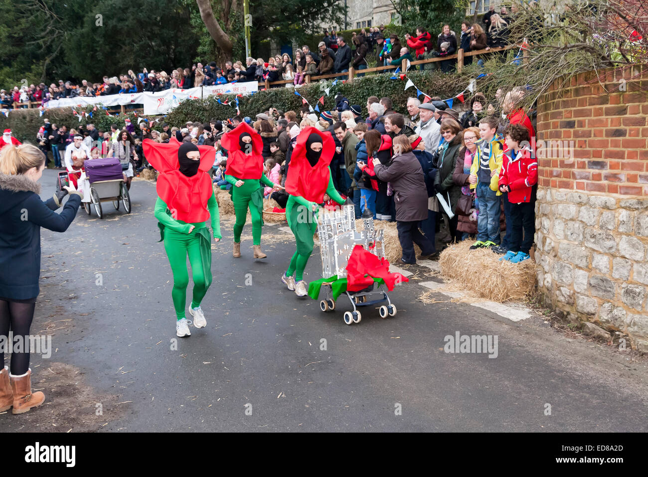 Sutton Valence, Kent, UK. 01st Jan, 2015. Teams compete in the annual ...
