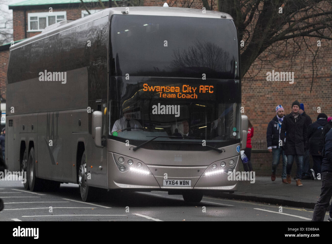 Rangers team bus arrives hi-res stock photography and images - Alamy