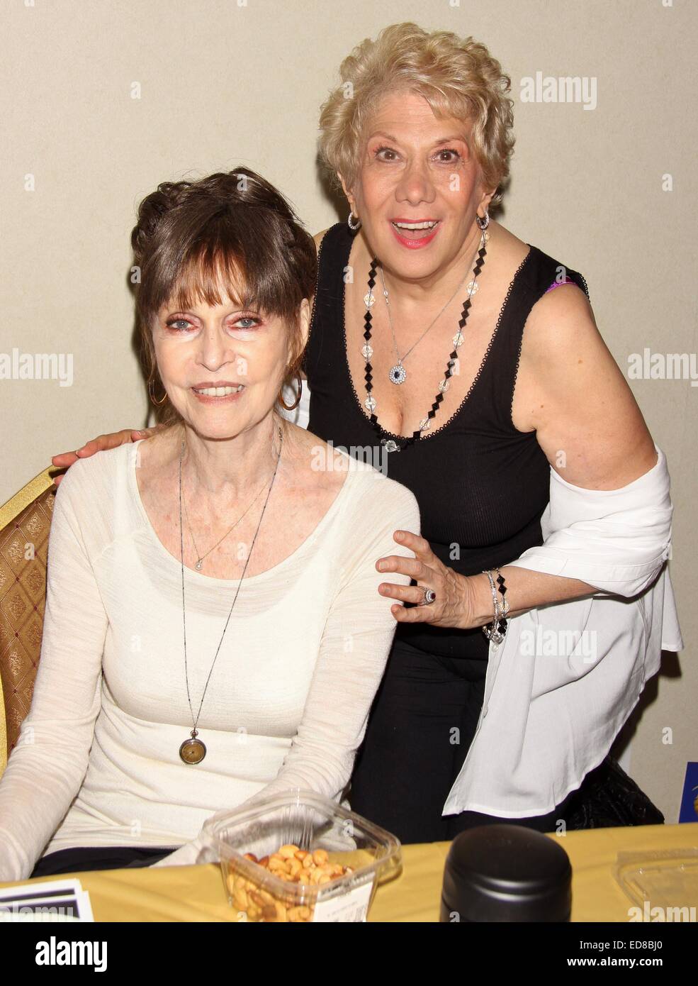 Barbara dean hi-res stock photography and images - Alamy