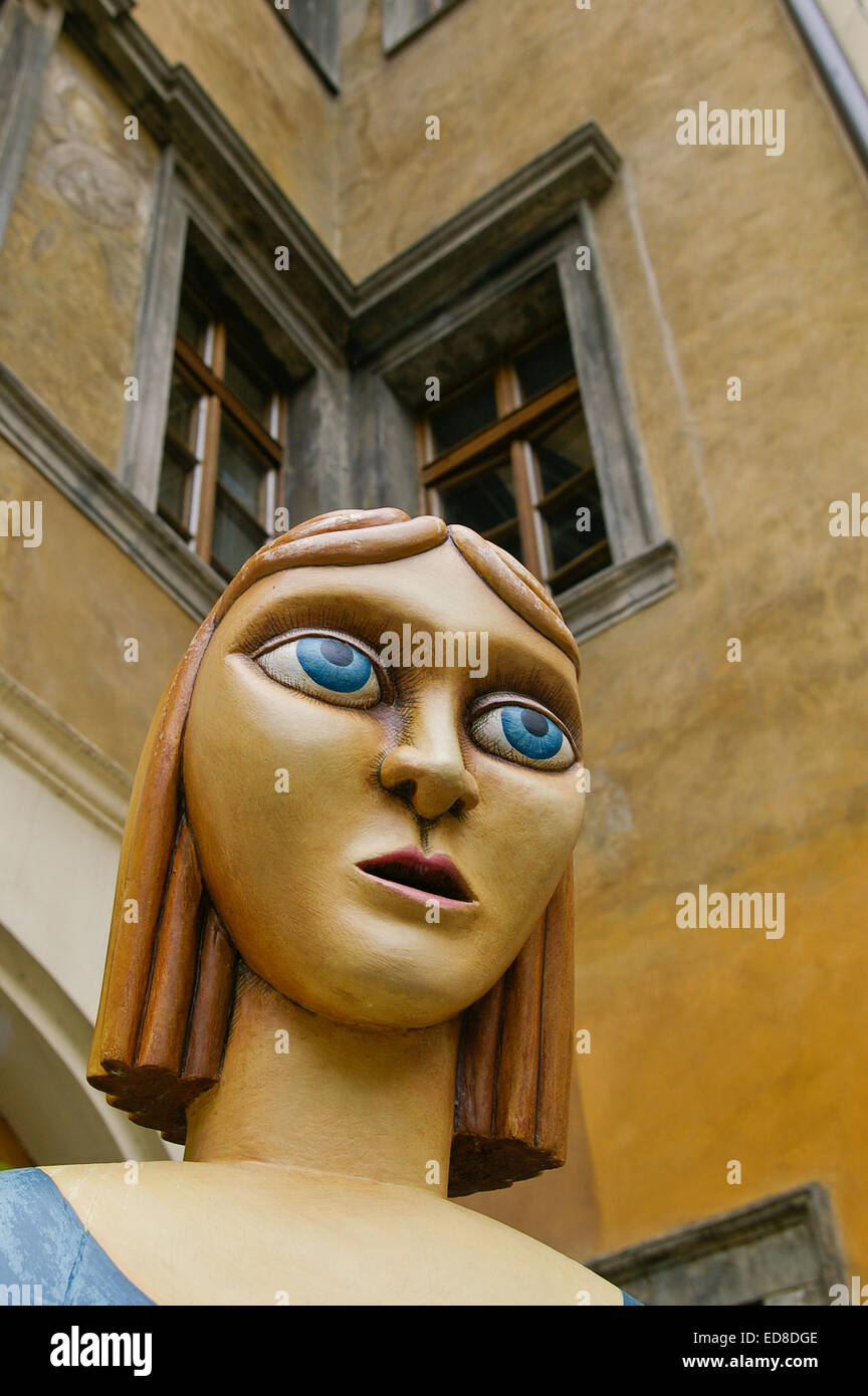 Woman sculpted hi-res stock photography and images - Alamy