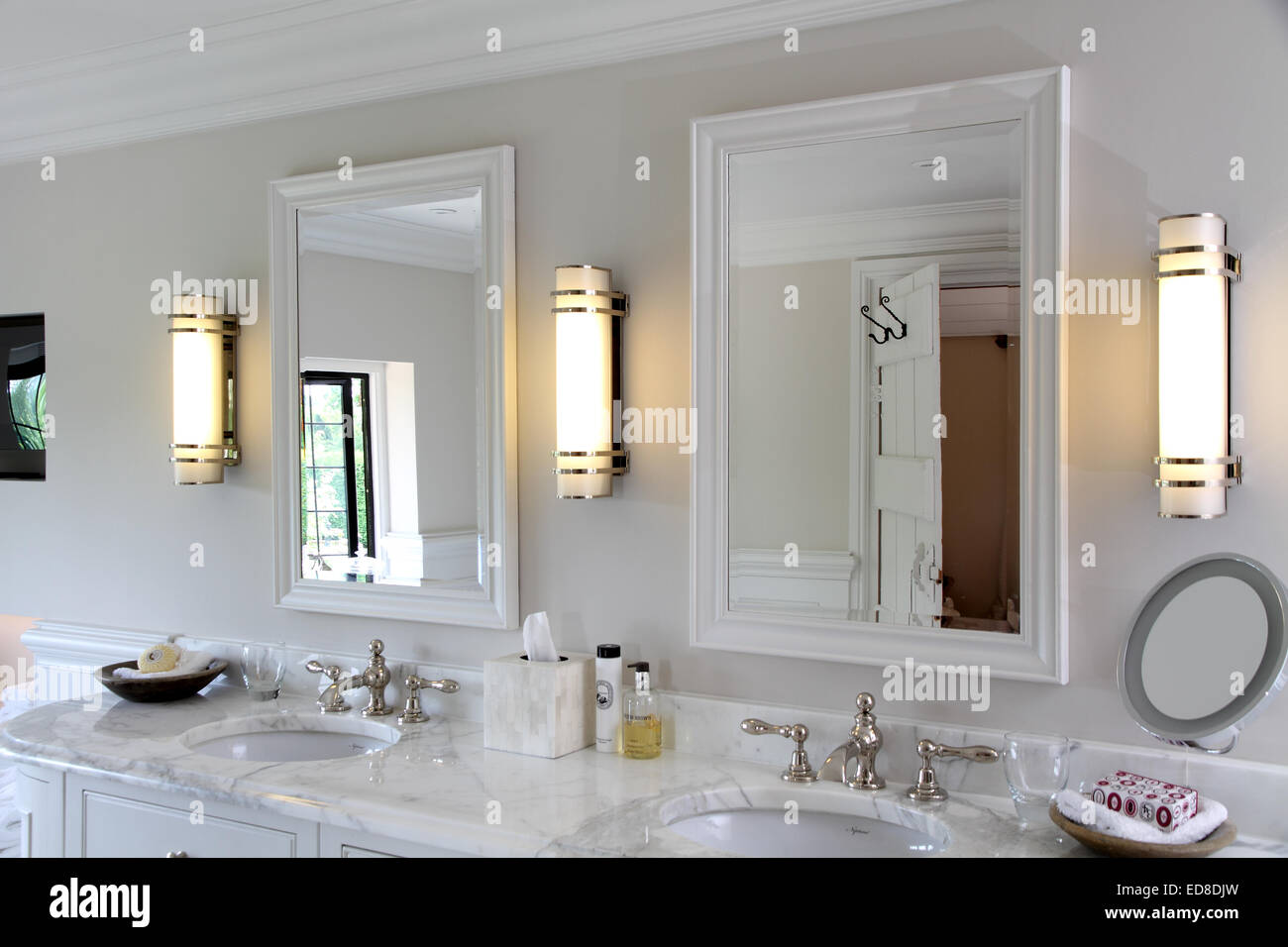 Victorian bathroom shower cubicle hi-res stock photography and images ...