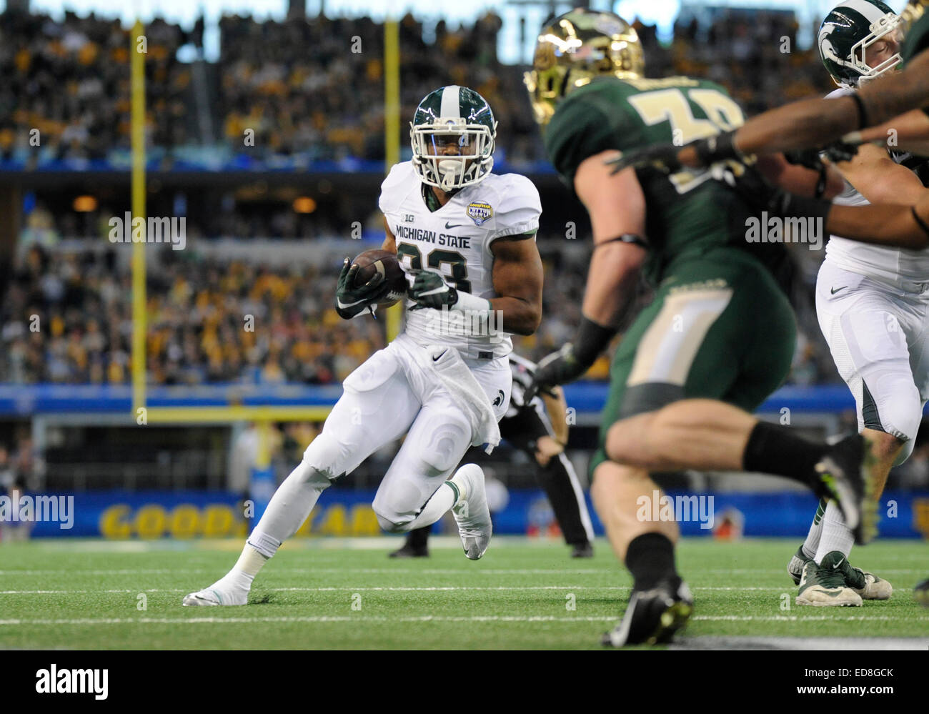 January 01, 2015: Michigan State Spartans running back Jeremy Langford ...