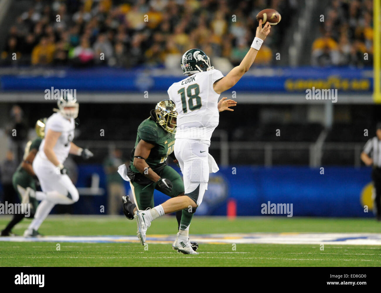 January 01, 2015: Michigan State Spartans quarterback Connor Cook #18 ...