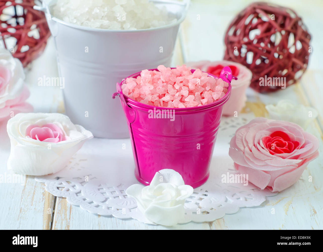 Salt blooms hi-res stock photography and images - Alamy