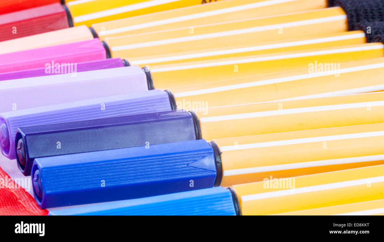 Red and blue pens hi-res stock photography and images - Alamy