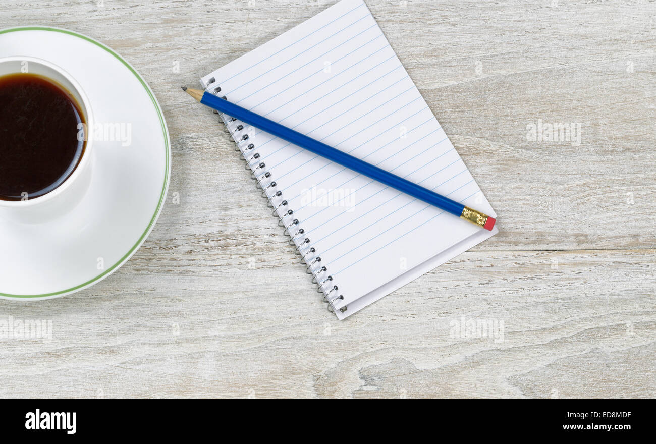 Office desk with notepad hi-res stock photography and images - Alamy