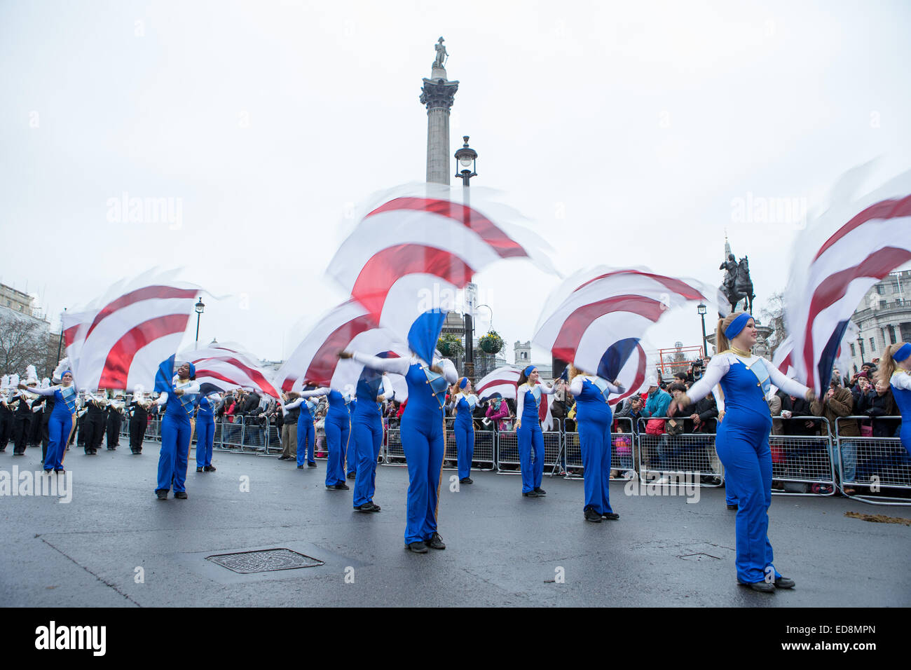 Windy day in london hi-res stock photography and images - Alamy