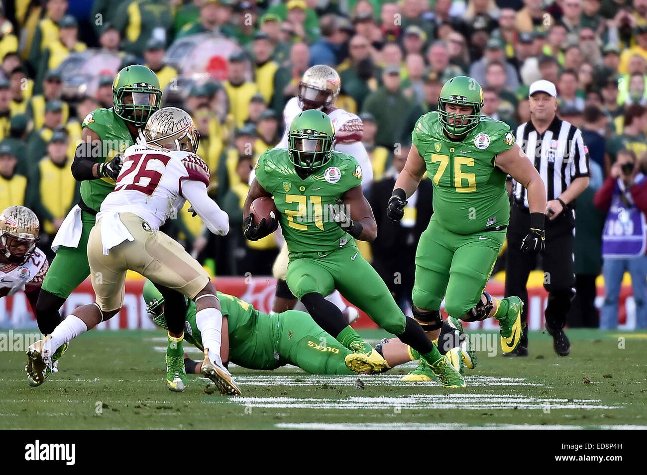 Pasadena, CA. 1st Jan, 2015. Oregon Ducks running back Royce Freeman ...