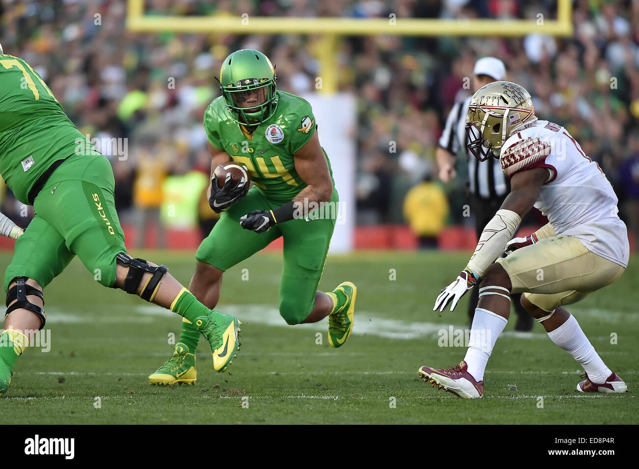 Pasadena, CA. 1st Jan, 2015. Oregon Ducks running back Thomas Tyner #24 ...