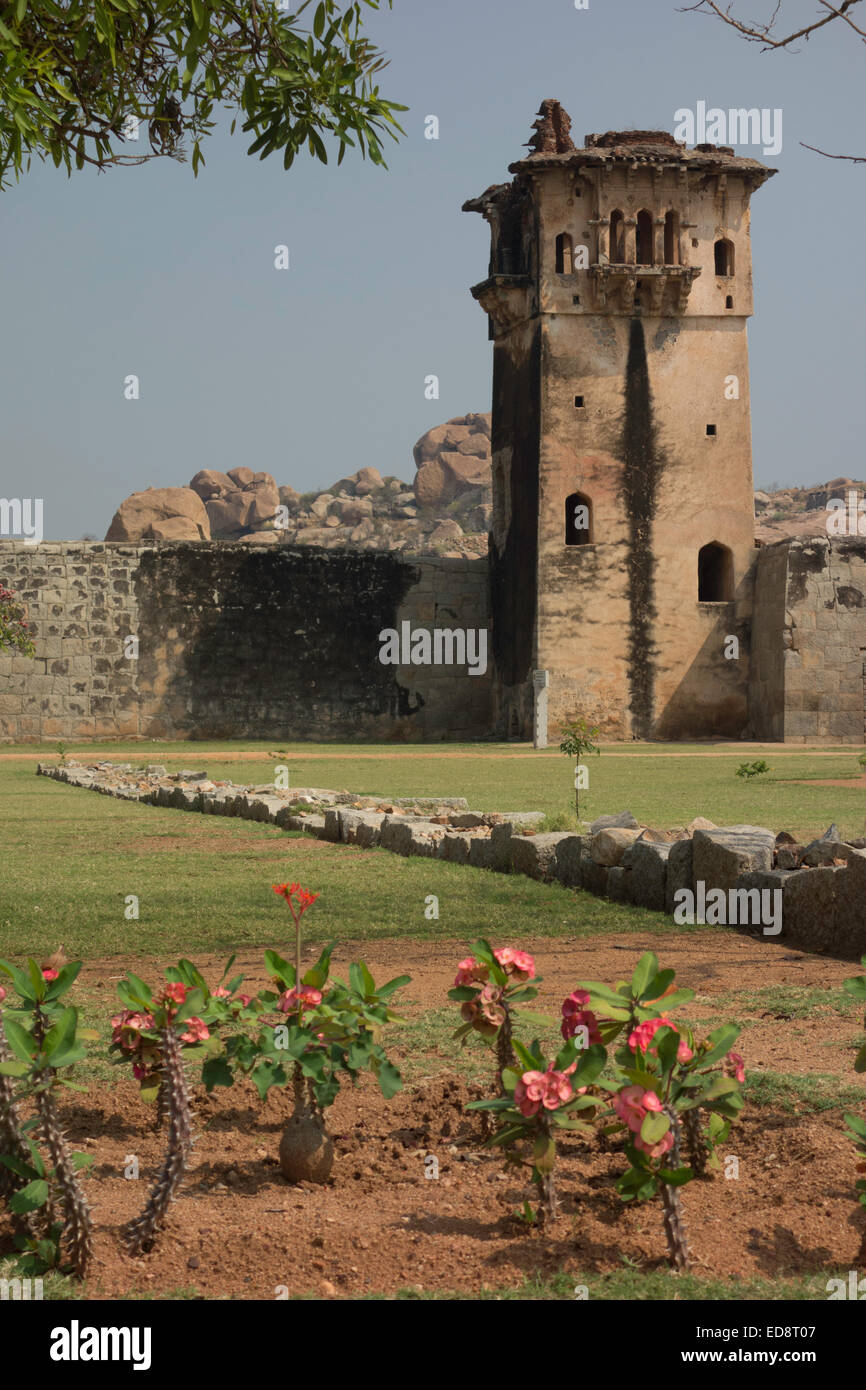 Watch tower of the royal fort, Zenana Enclosure, Hampi Karnataka Stock ...