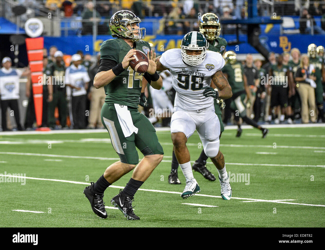 Arlington, Texas, USA. 1st January, 2015. Baylor Bears quarterback ...