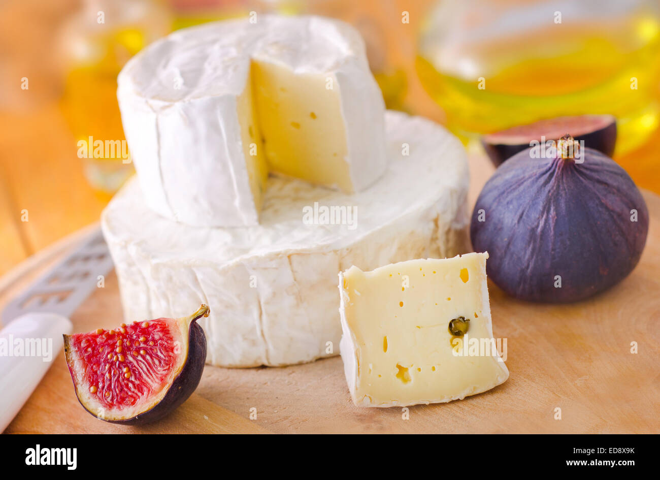 White mould full fat soft cheese hi-res stock photography and images ...