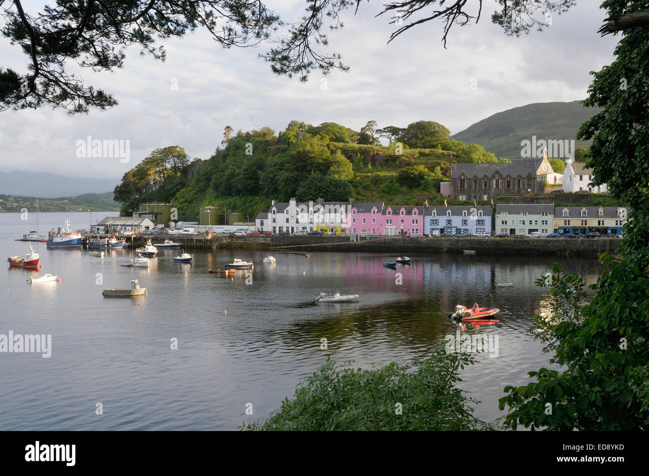Boats in Portree Harbour, Portree Quay, Isle of Skye Skye Gathering ...