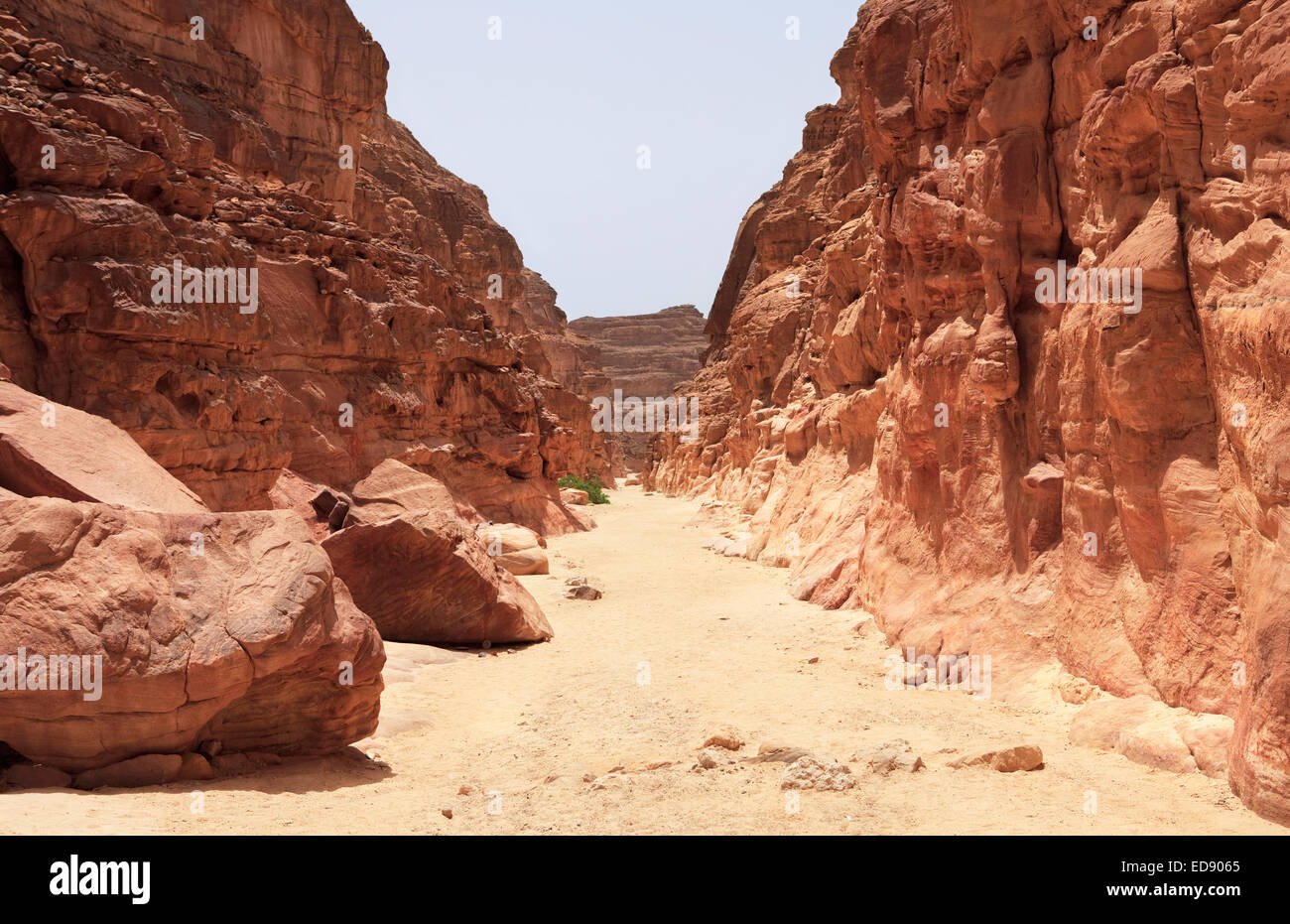 Sinai colored canyon egypt hi-res stock photography and images - Alamy