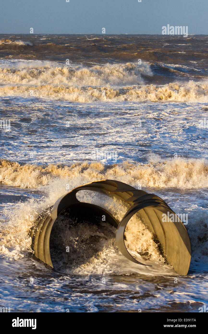 Mary's shell a round sheet metal beach sculpture by Stephen Broadbent ...