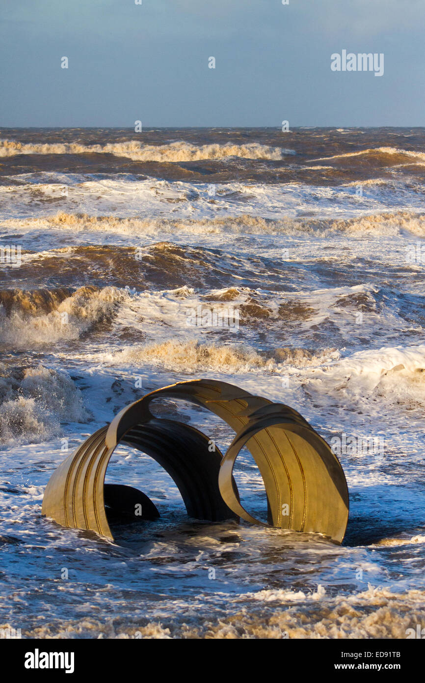 Four metre giant shell hi-res stock photography and images - Alamy