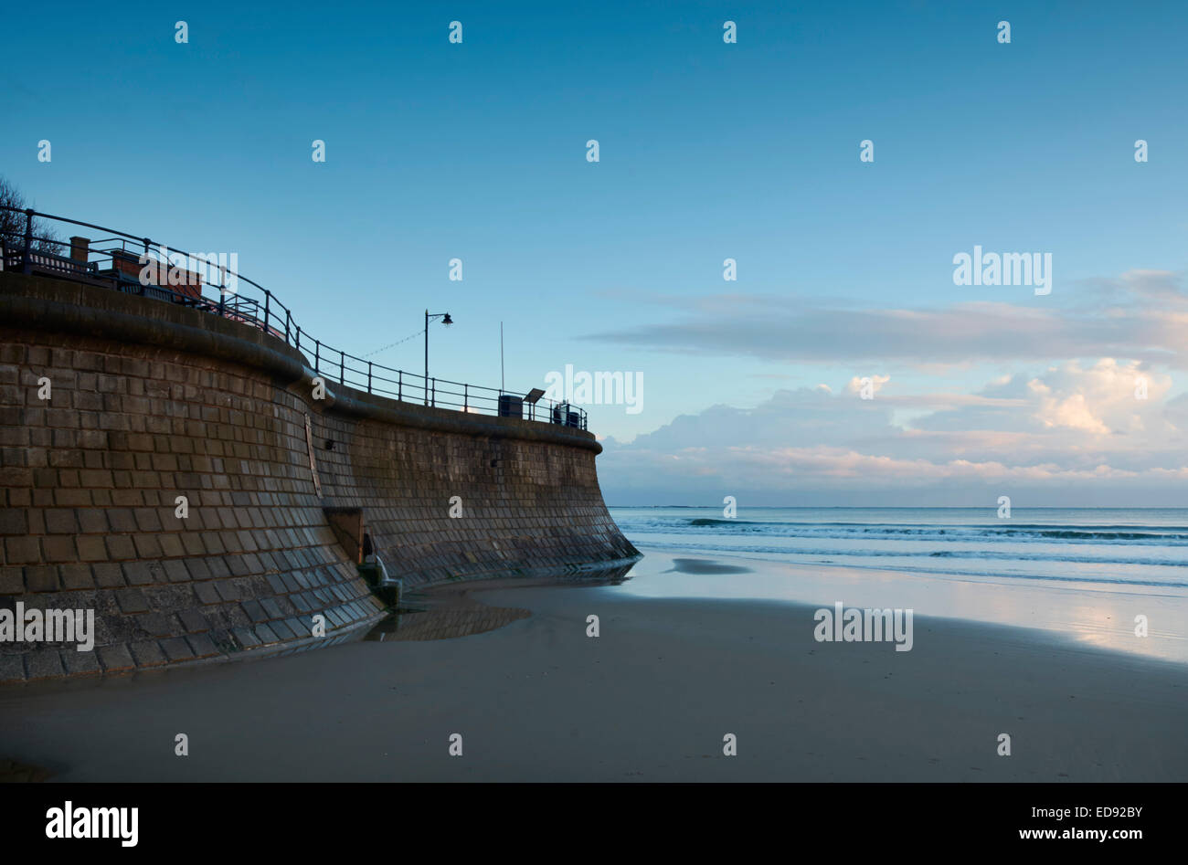 Filey sands hi-res stock photography and images - Alamy
