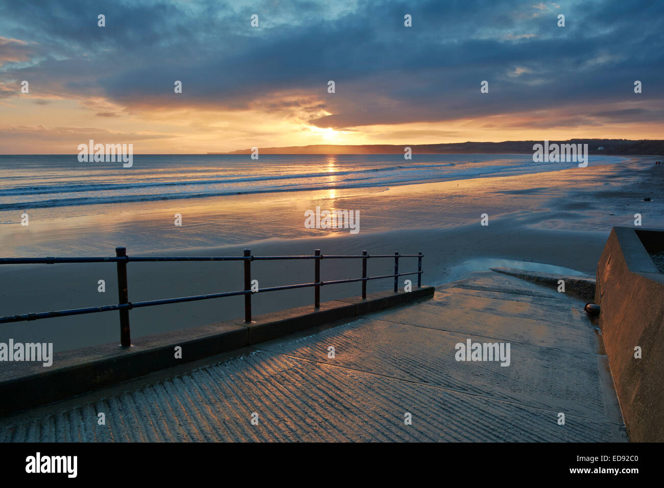 Sunrise on the beach at Filey Bay - Yorkshire, England, UK Stock Photo ...