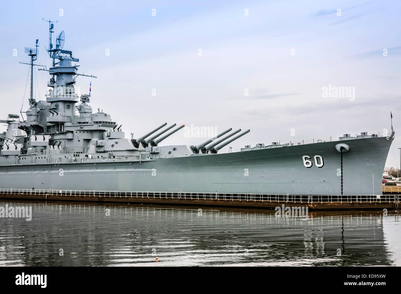 Alabama class battleship hi-res stock photography and images - Alamy