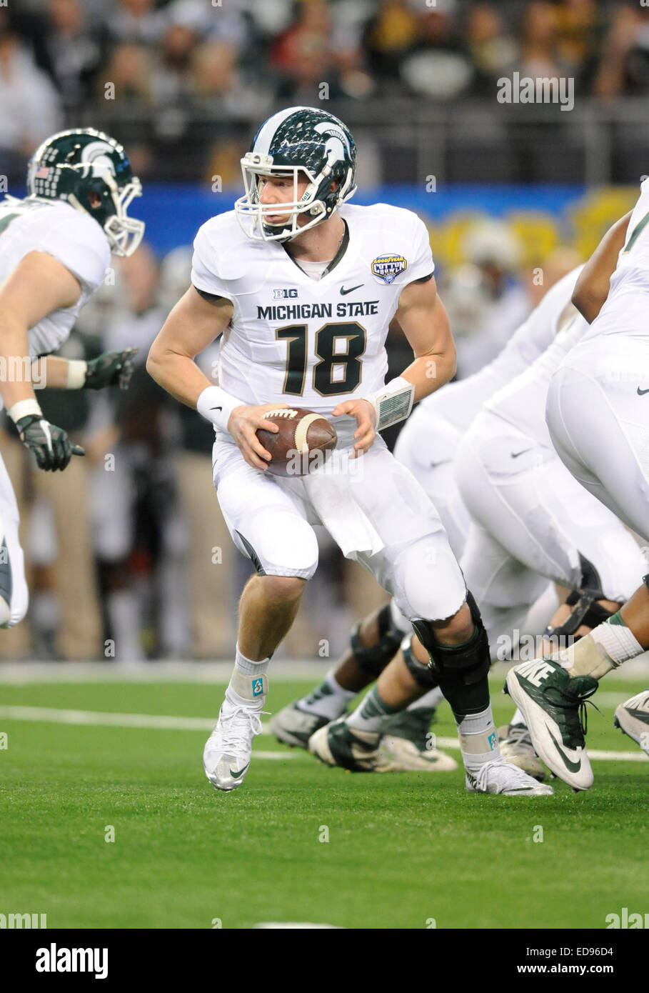 January 01, 2015: Michigan State Spartans quarterback Connor Cook #18 ...