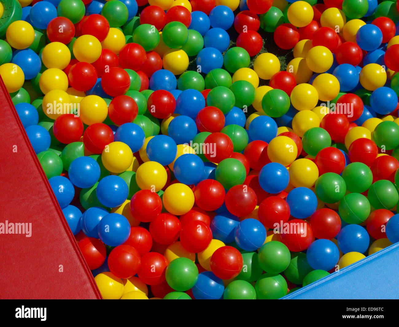 Childrens ball pool Stock Photo - Alamy