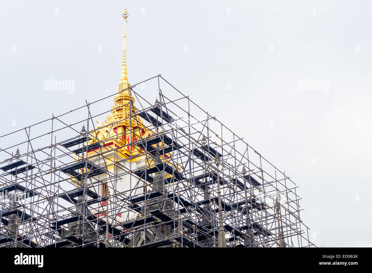 Scaffold area to repair building Stock Photo - Alamy