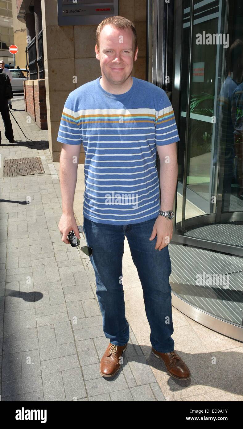 Guests at Today FM included singer Birdy with her 'Fire Within' album ...