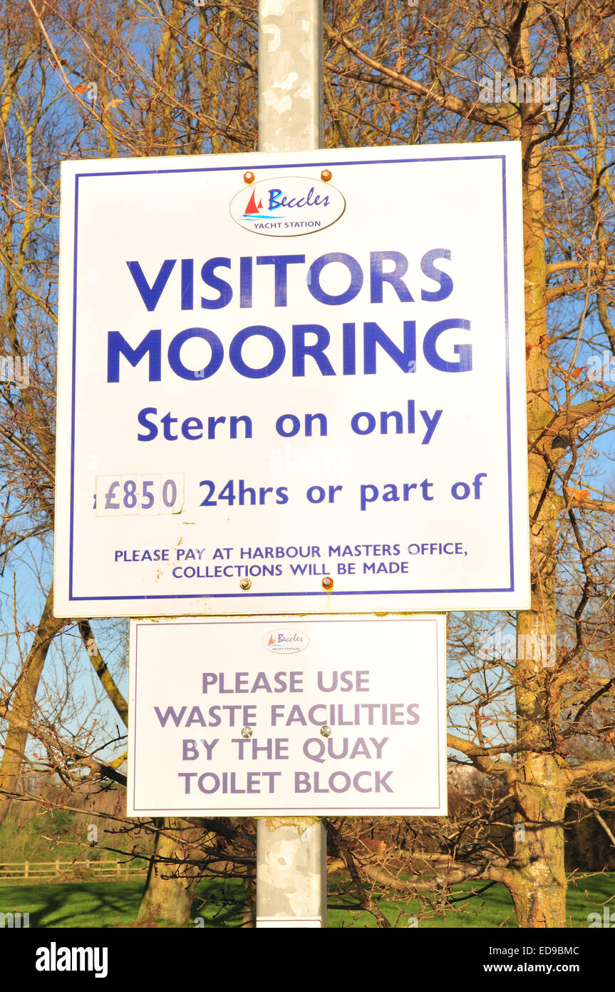 Public Mooring Sign High Resolution Stock Photography and Images - Alamy