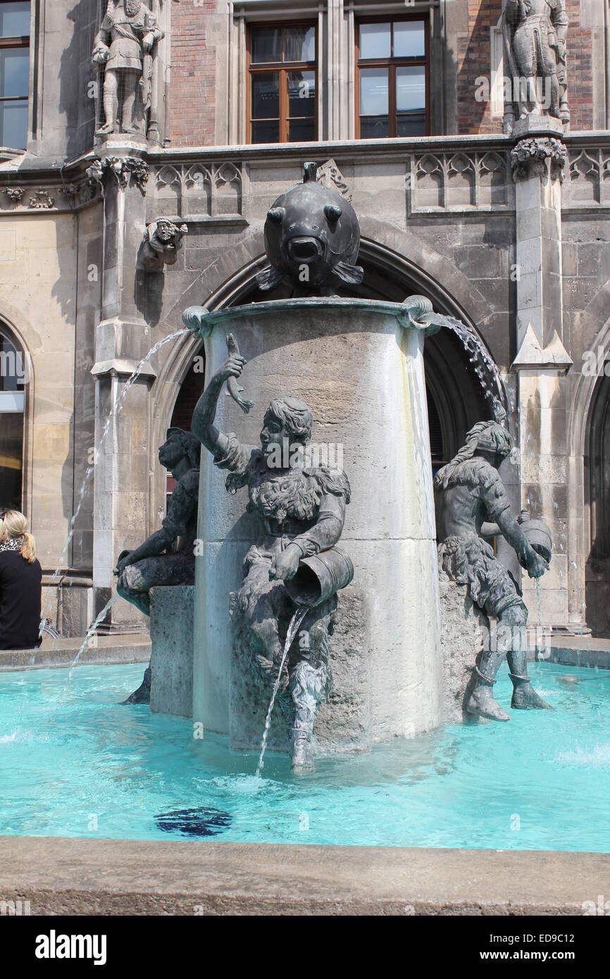 Photo of fountain in Heidelberg Stock Photo - Alamy