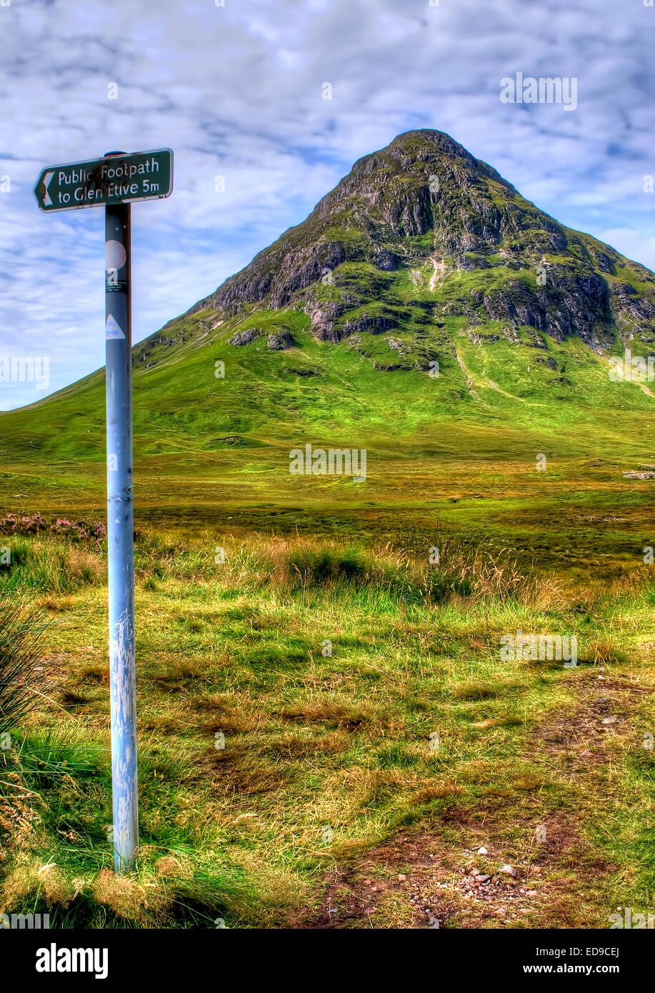Buachaille etive mór ridge in glencoe hi-res stock photography and ...