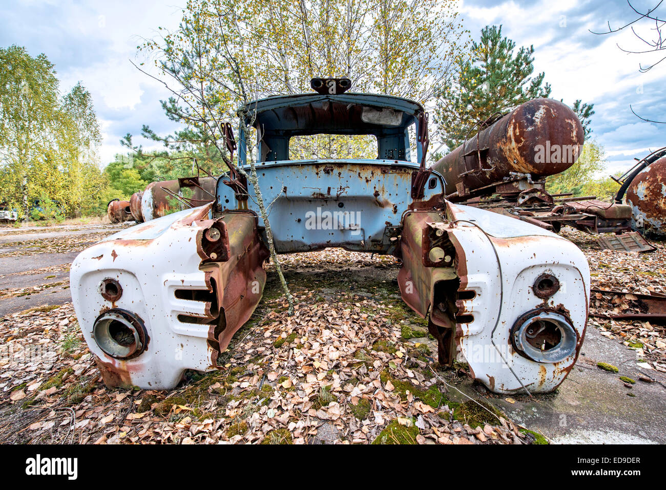 Wreck rust banger car hi-res stock photography and images - Alamy