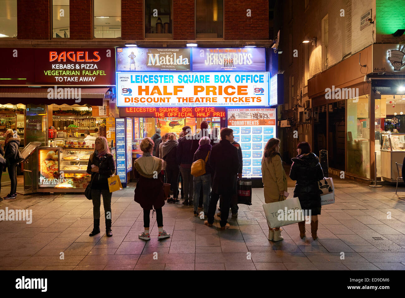 Theater queue hi-res stock photography and images - Alamy