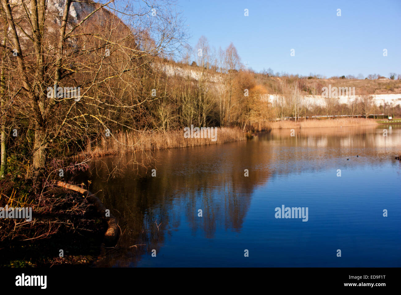 The beautiful lake and cliffs around Bluewater in North Kent Stock ...
