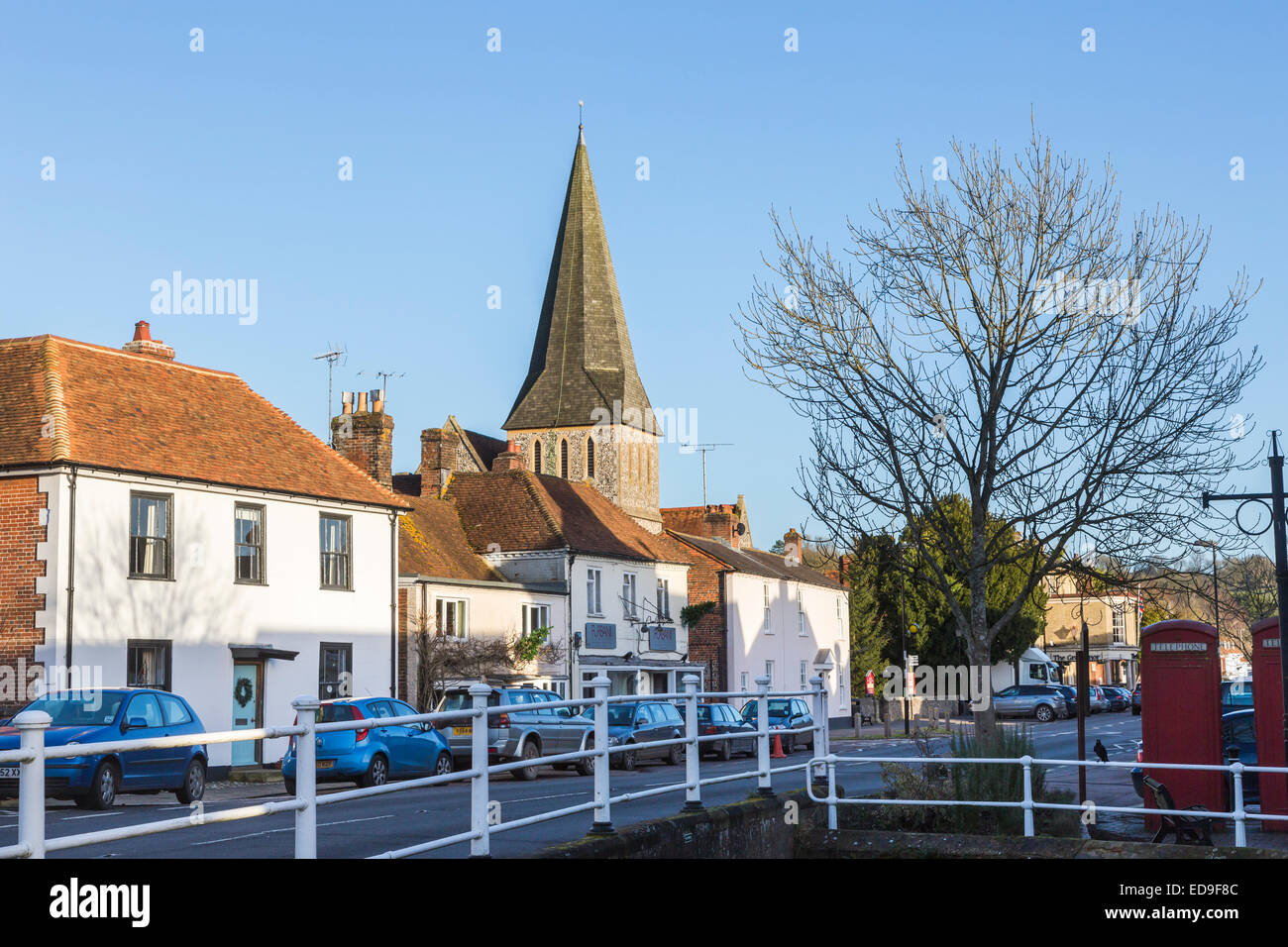 High street in stockbridge hampshire hi-res stock photography and ...