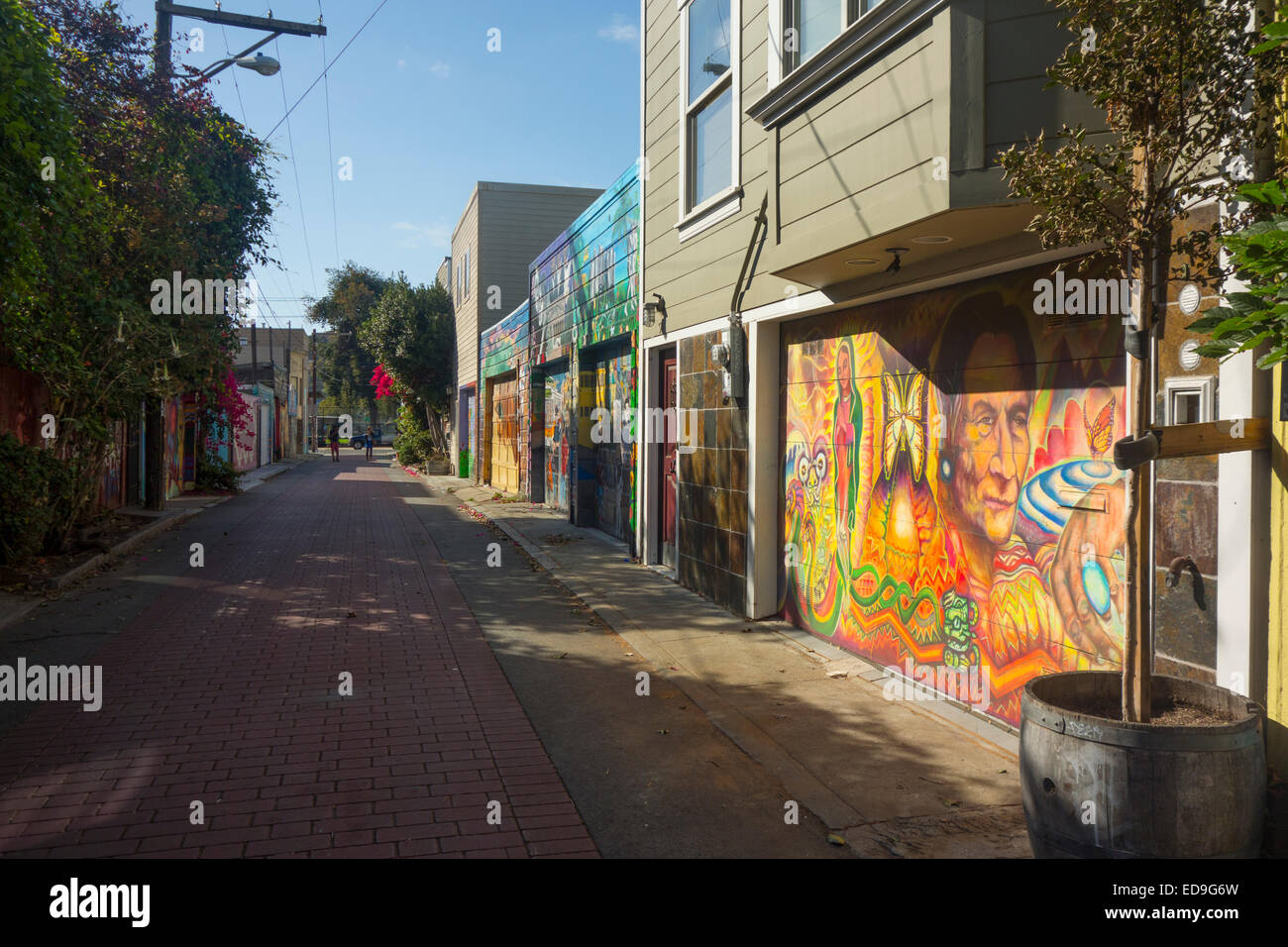 murals in the mission district of San Francisco CA Stock Photo - Alamy