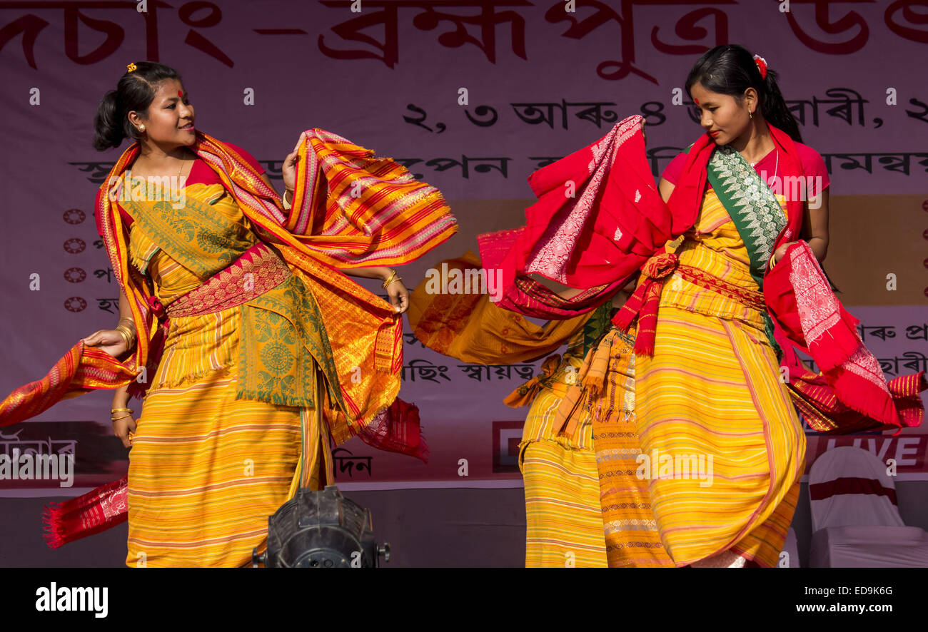 Sivasagar, Assam, India. 3rd Jan, 2015. Bodo tribal girls perform their traditional 'Bagurumba ...
