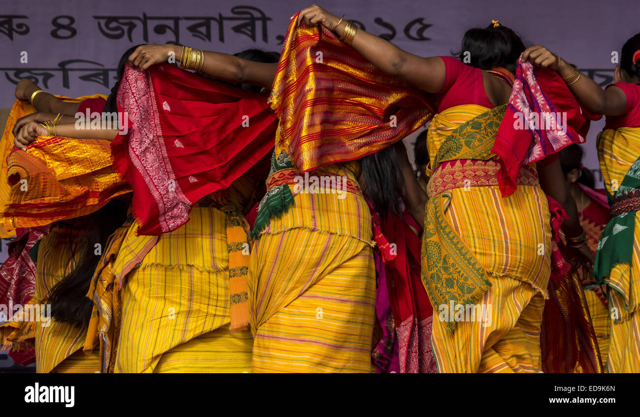 Sivasagar Assam India 3rd Jan 2015 Bodo Tribal Girls Perform Their Traditional Bagurumba