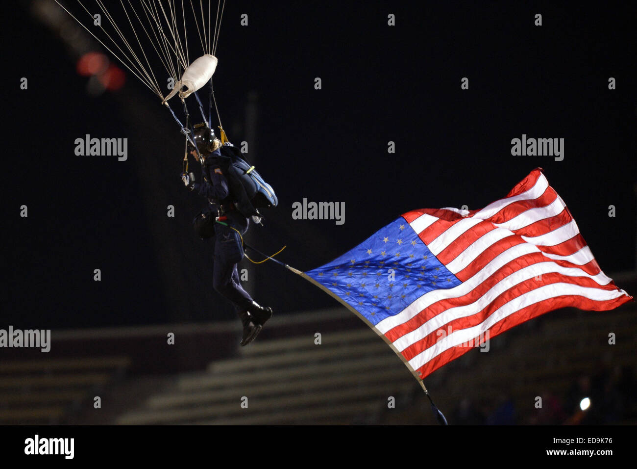 Tempe, Arizona, USA. 02nd Jan, 2015. ; Tempe, AZ, USA; A parachuter ...