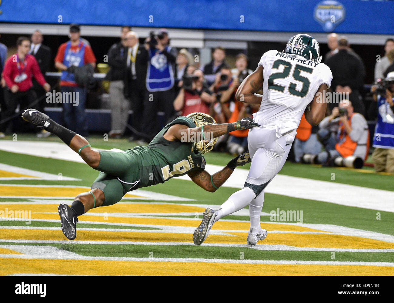 Michigan State Spartans wide receiver Tony Lippett (14) tips the ball ...