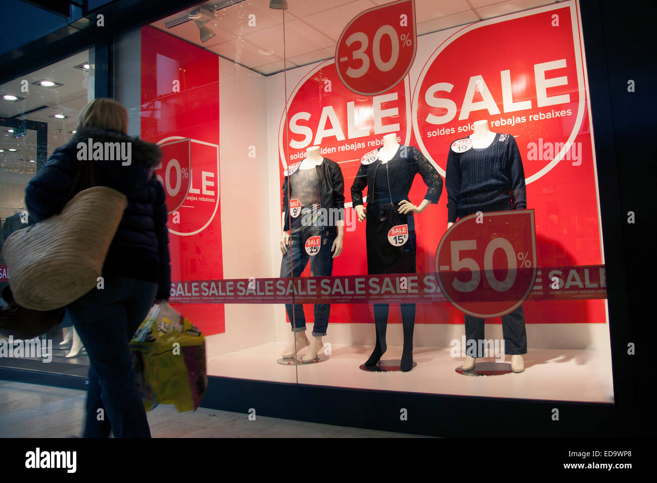 Woman passing message hi-res stock photography and images - Alamy