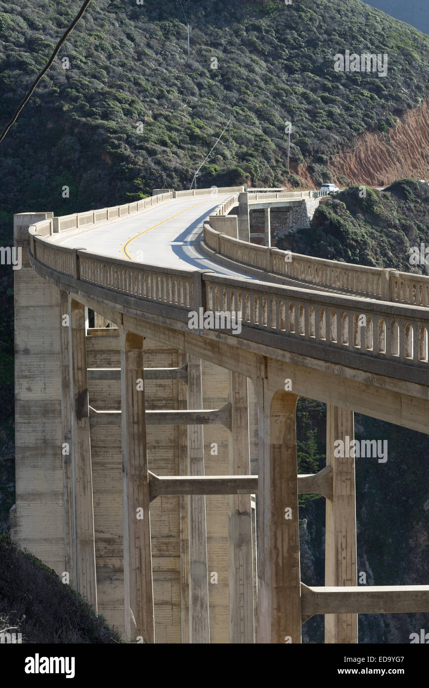 Bixby creek bridge concrete open spandrel arch bridge big sur ...