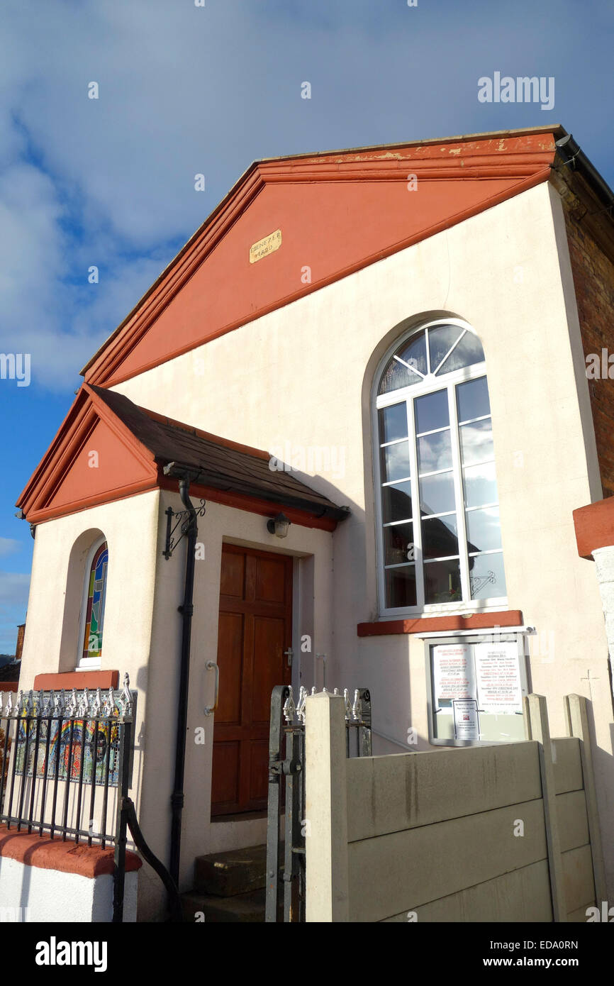 Swindon village church hi-res stock photography and images - Alamy