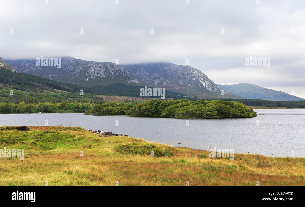 Lake in the National park Connemara Stock Photo - Alamy