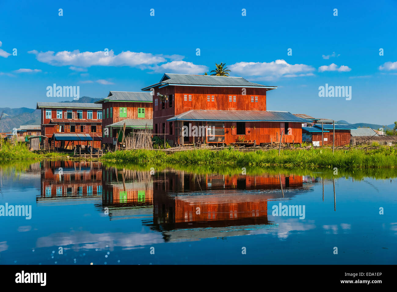 Inle lake sunrise village hi-res stock photography and images - Alamy