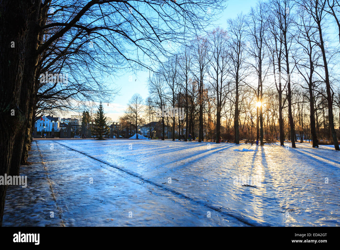 Sunrise at Vigeland park winter Oslo Norway Stock Photo - Alamy
